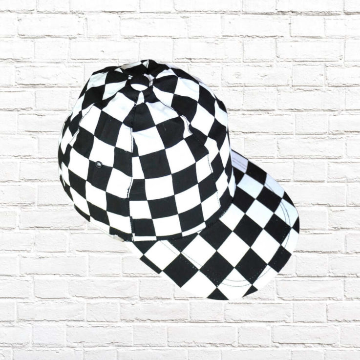 VintaStudio - Original Vintage 90's Caps - Storepreneur.com