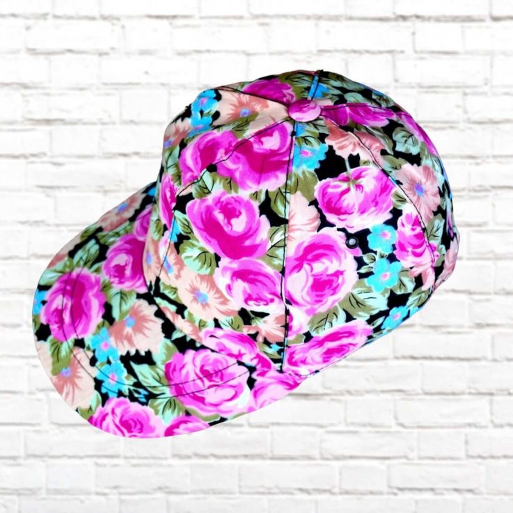 VintaStudio - Original Vintage 90's Caps - Storepreneur.com